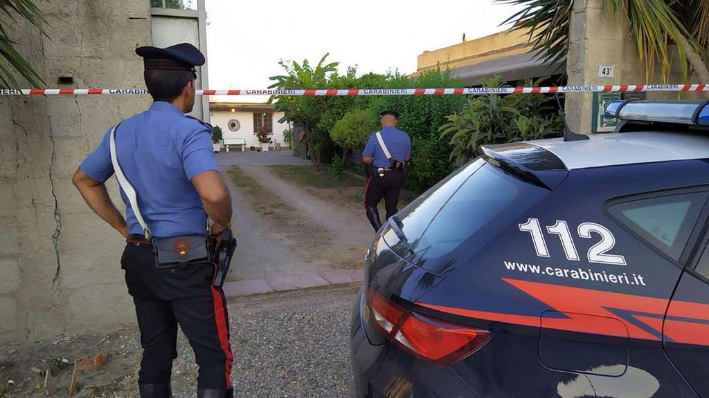 Uccisa da 18 coltellate, fermato il fratello della vittima Uccisa da 18 coltellate, fermato il fratello della vittima