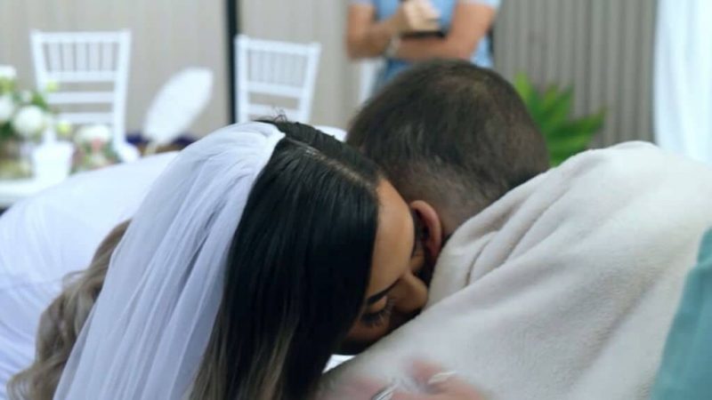 Rugbysta muore a 22 anni di tumore: il giorno prima aveva sposato la ...