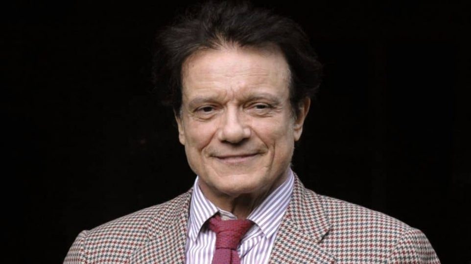 Massimo Ranieri: vita e carriera del cantante, che presentò la figlia ...