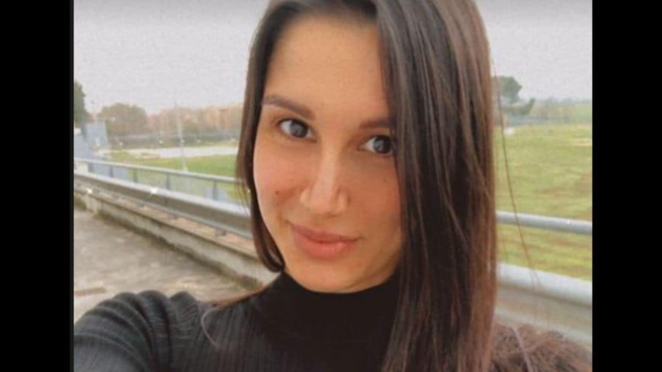 Laura Frenna chi è: età, altezza, Instagram. Tutto sull'ex di Uomini e ...
