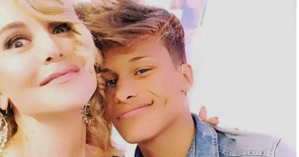 Denis Dosio chi è: vita privata e fama dello youtuber, influencer e ...