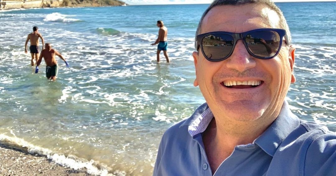 Fabrizio Gatta chi è il conduttore della Rai diventato sacerdote: da ...