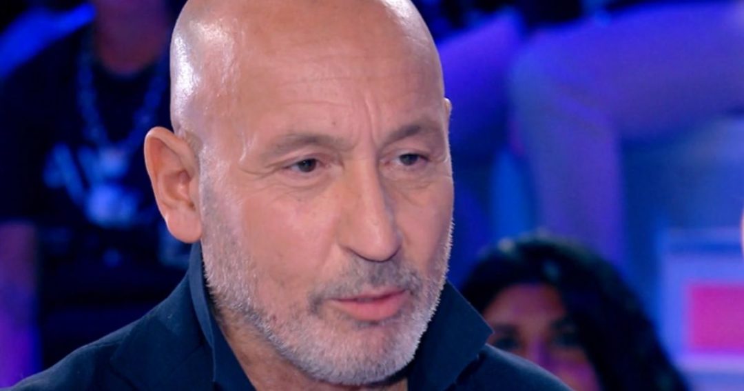 Maurizio Battista annuncia la separazione dalla moglie, l'ira della ... Maurizio Battista annuncia la separazione dalla moglie, l'ira della ...