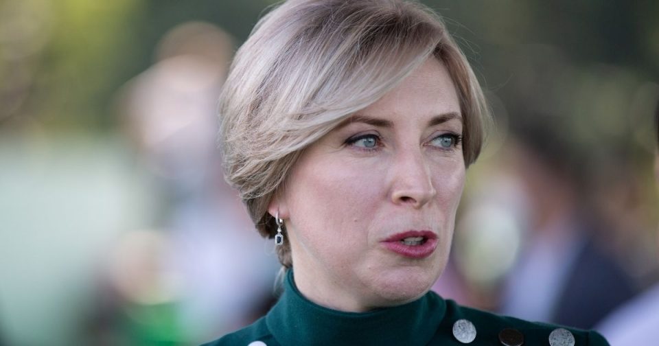 Iryna Vereshchuk: chi è la vicepremier ucraina con formazione militare ...