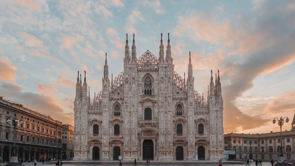 Milano ufficialmente capitale di furti e rapine: mai così tante da 16 anni