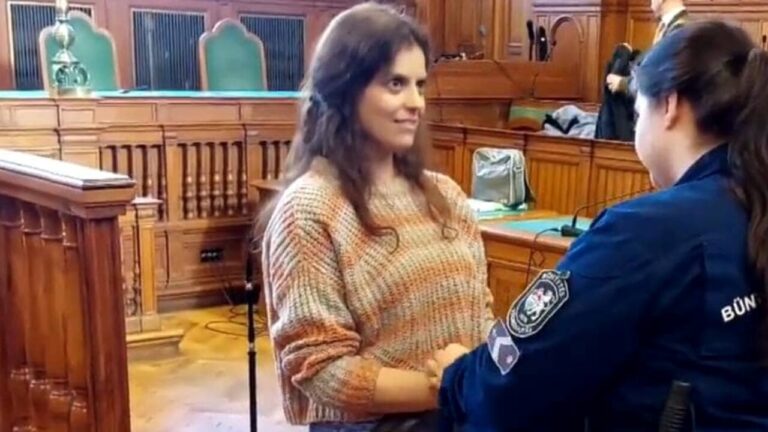Ilaria Salis rischia di tornare in carcere in Ungheria, l'appello a ...