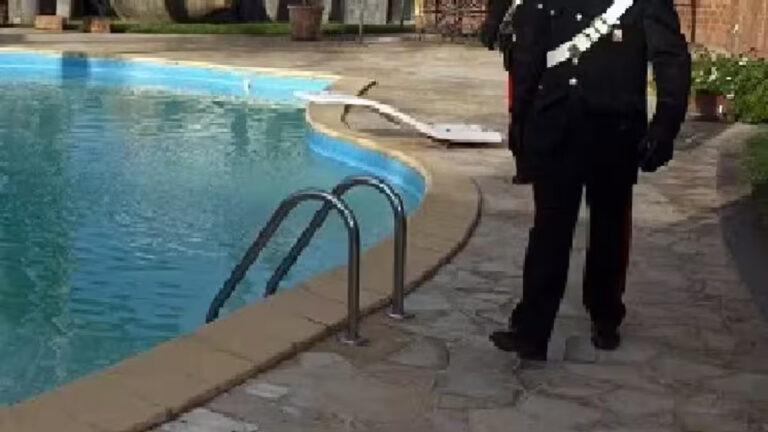 Muore a 6 anni Rosario, era caduto in piscina. La morte dopo due ...