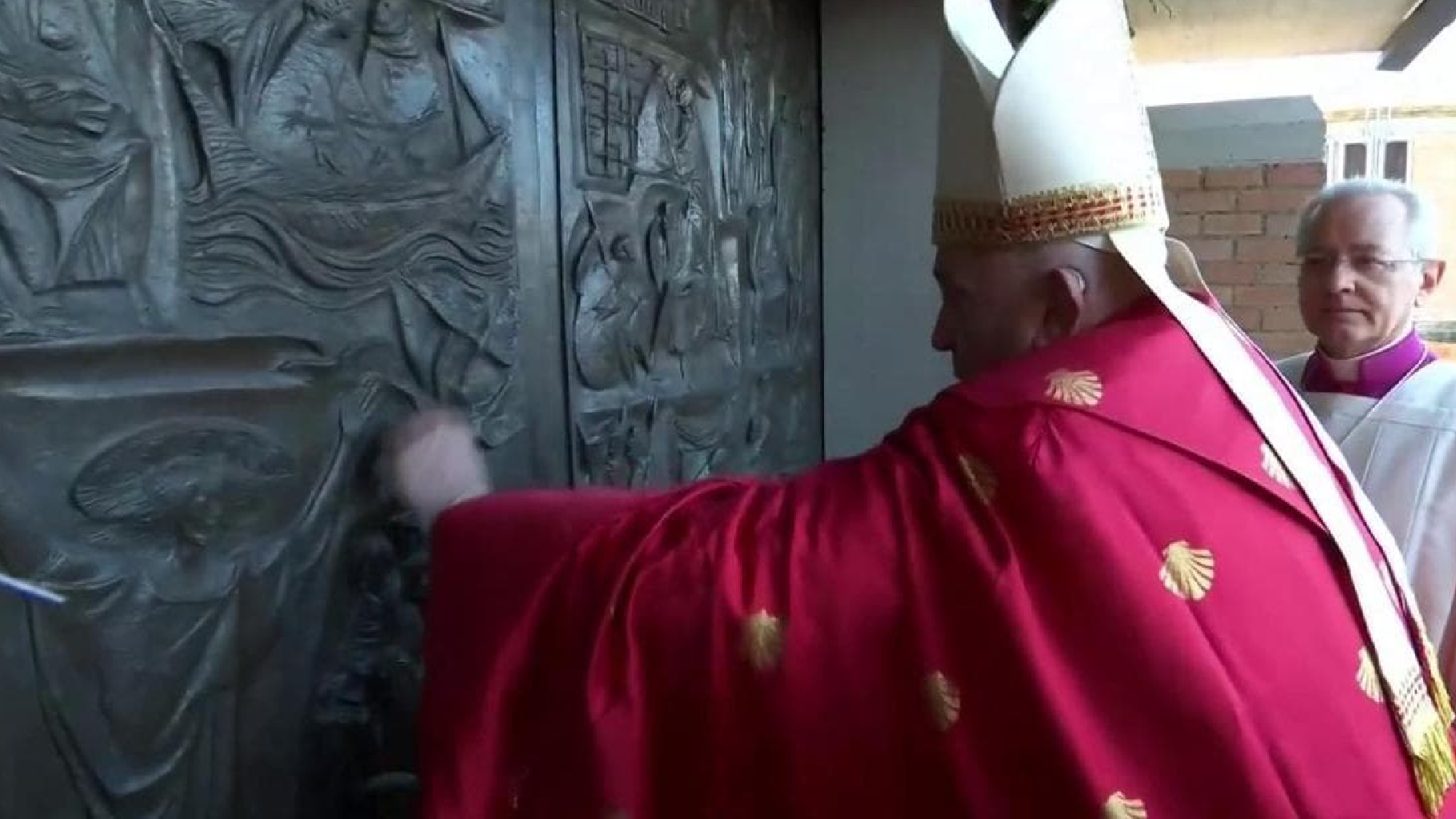 Apertura della Porta Santa a San Giovanni in Laterano: assente il Papa ...