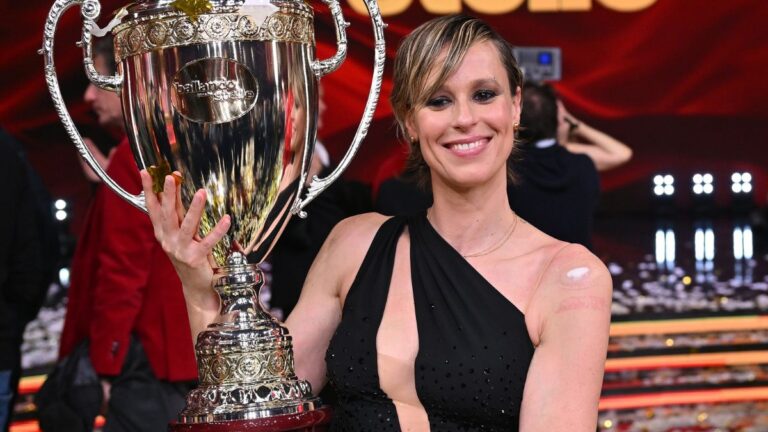 Federica Pellegrini: "Il nuoto mi ha salvato". Dalla bulimia alla morte ...