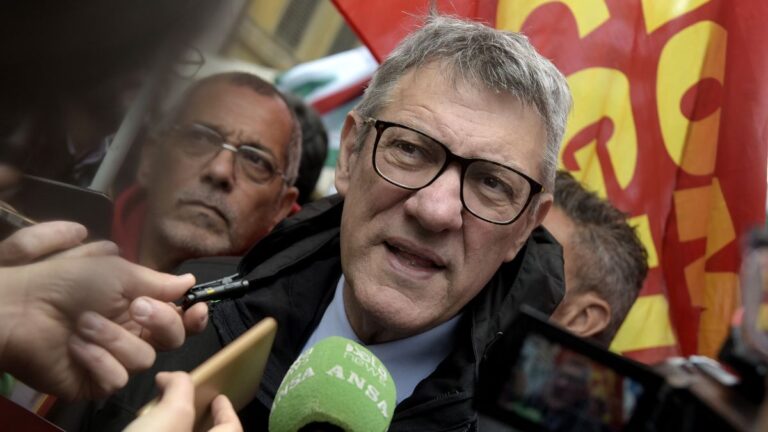 Maurizio Landini contro il governo Meloni: “Rischio di svolta ...