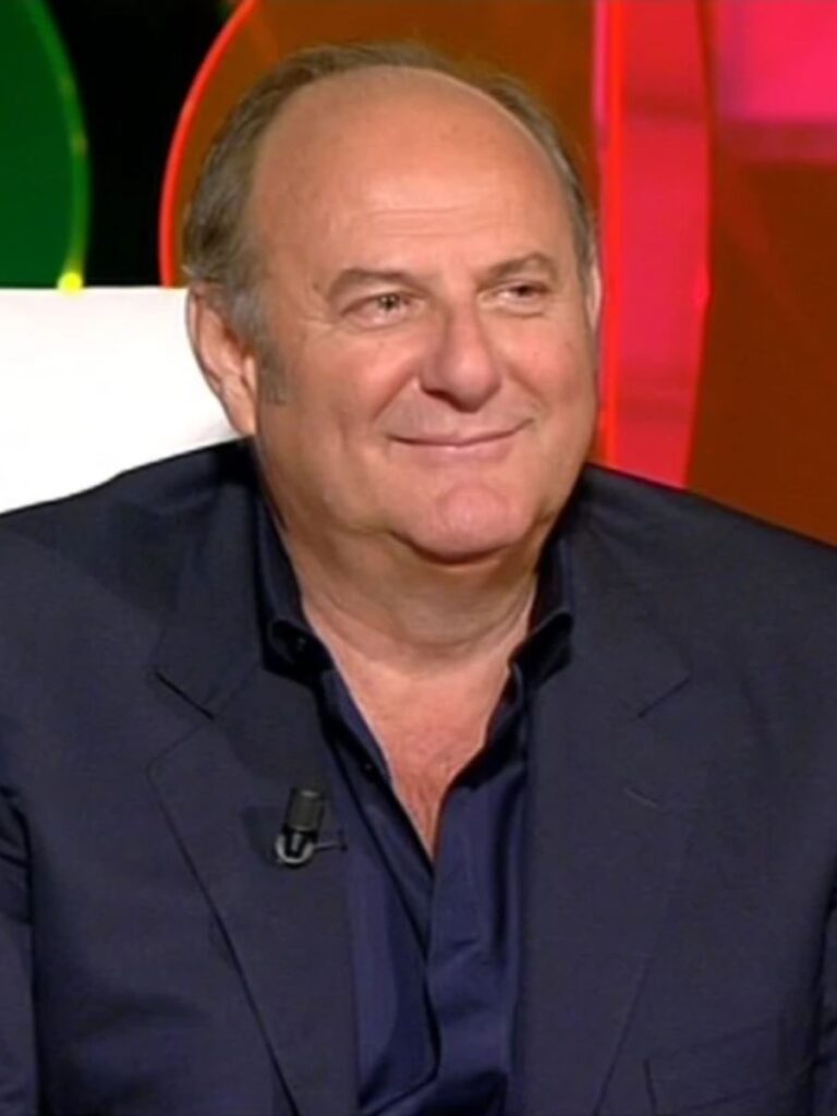 Gerry Scotti fuori da "Tu Si Que Vales", chi lo sostituisce? Il nome ...