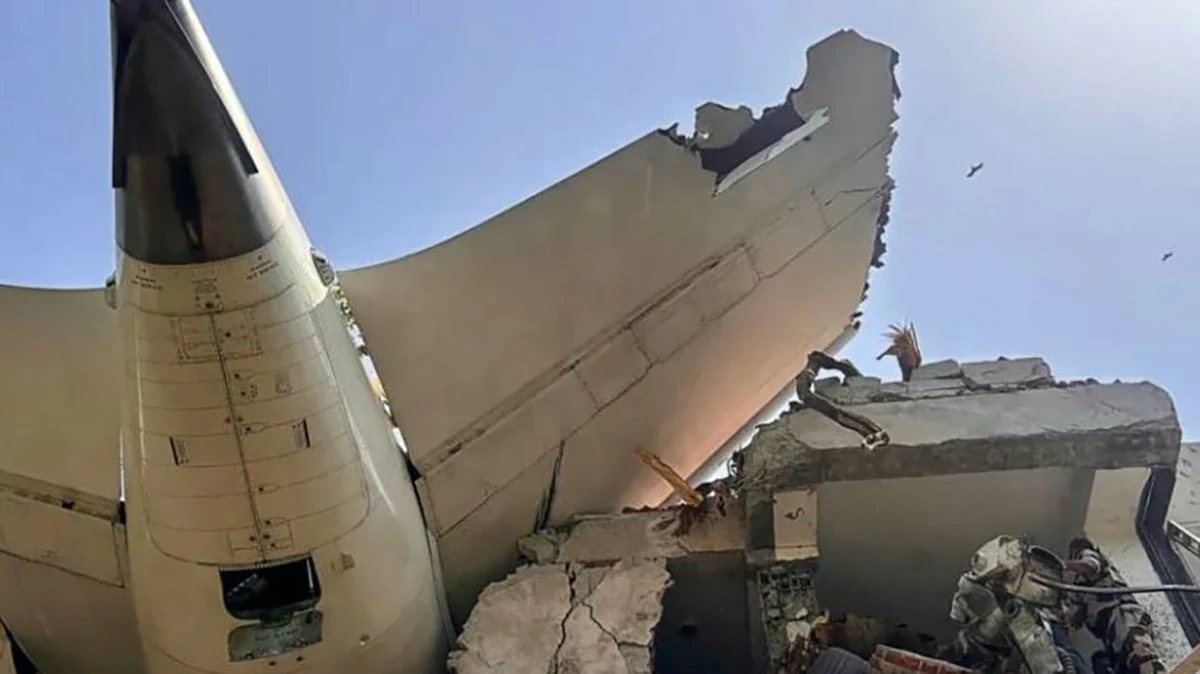 Aereo precipitato in India, in un video tutta la verità: cos'è successo