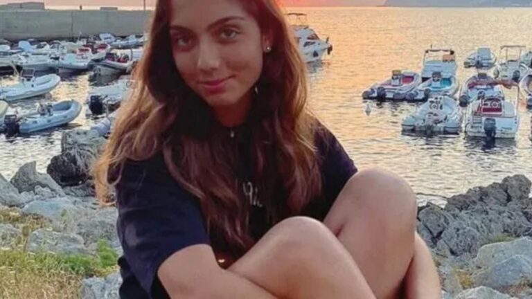 "Quel segno sulla testa". Simona, la scoperta dell'autopsia e l'ipotesi ...