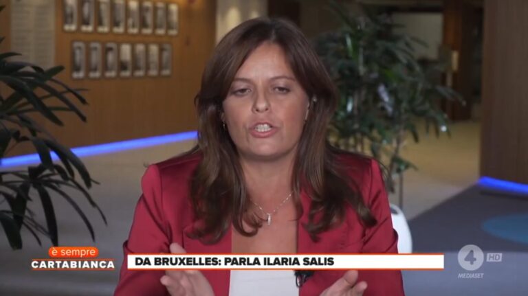 "Ho paura". Ilaria Salis, terribile annuncio in diretta! Cosa sta ...