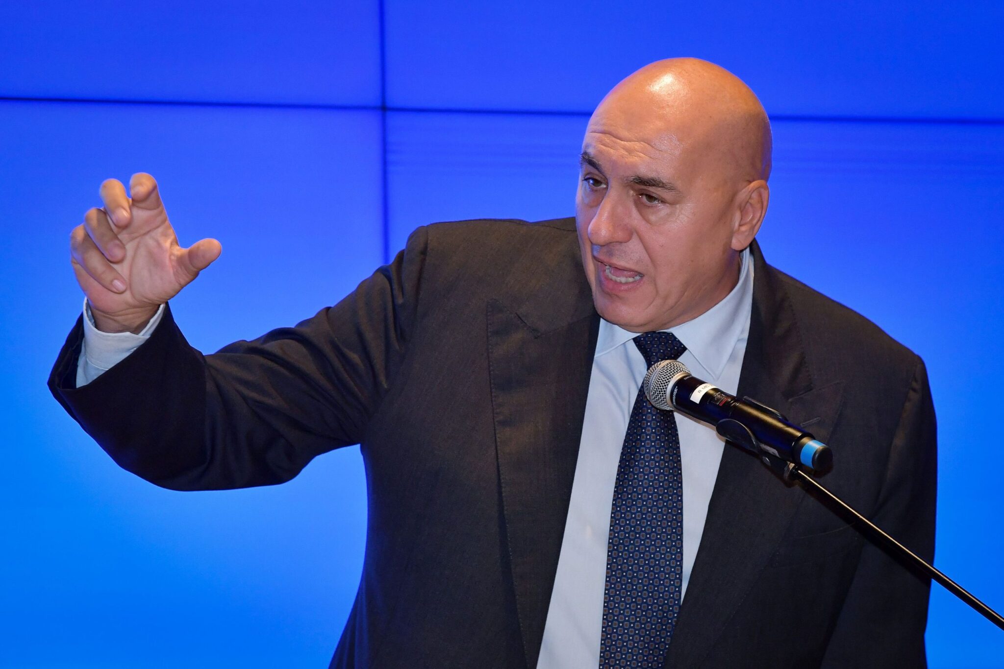 Crosetto: "Scudo spaziale per l’Italia irrinunciabile e non più ...