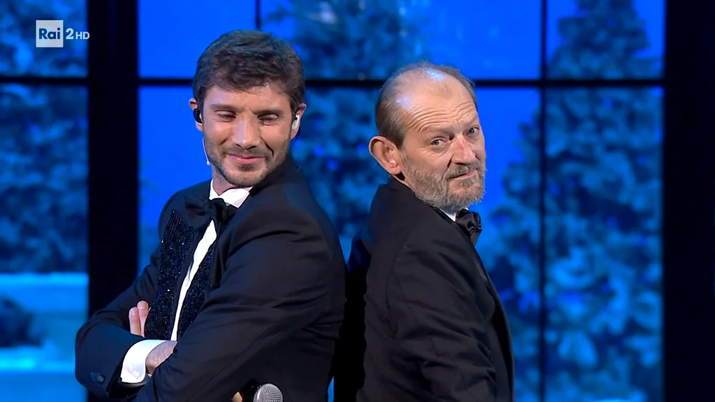 Lutto per Stefano De Martino, è morto il padre Enrico: era malato da tempo