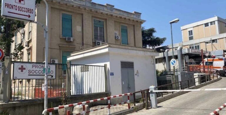 "La sua faccia...". Orrore nell'ospedale italiano, trovato in reparto ...