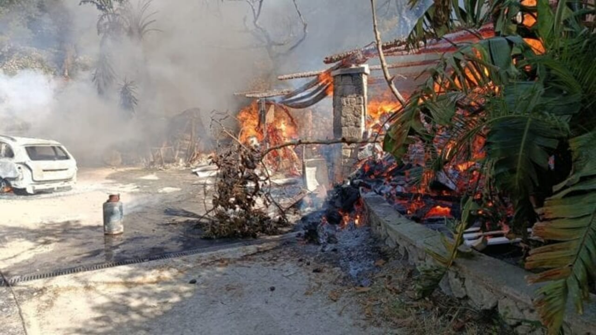 Terrore in Italia, esplosione improvvisa! Colonna di fumo visibile per ...