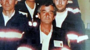 "Quando tutti dormivano, lui saliva in ambulanza". Addio a Mario ...